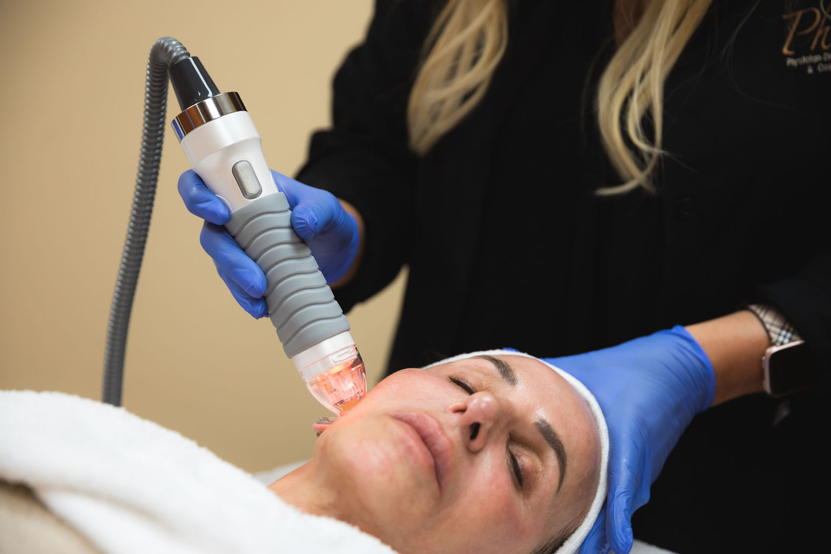 Look the Age You Feel With a Neck Laxity Treatment - Turkle & Associates