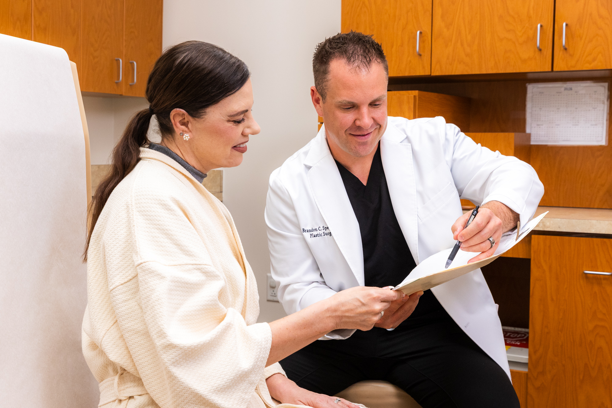 Body Contouring Near Westfield | Phases Skin Care & Laser